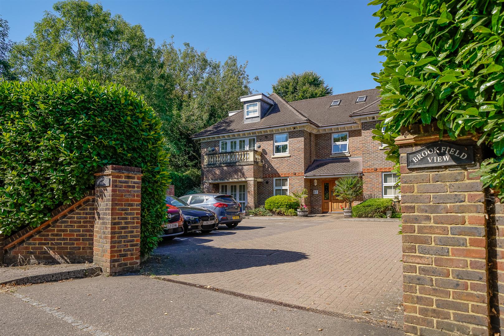 For Sale – Regent Estates